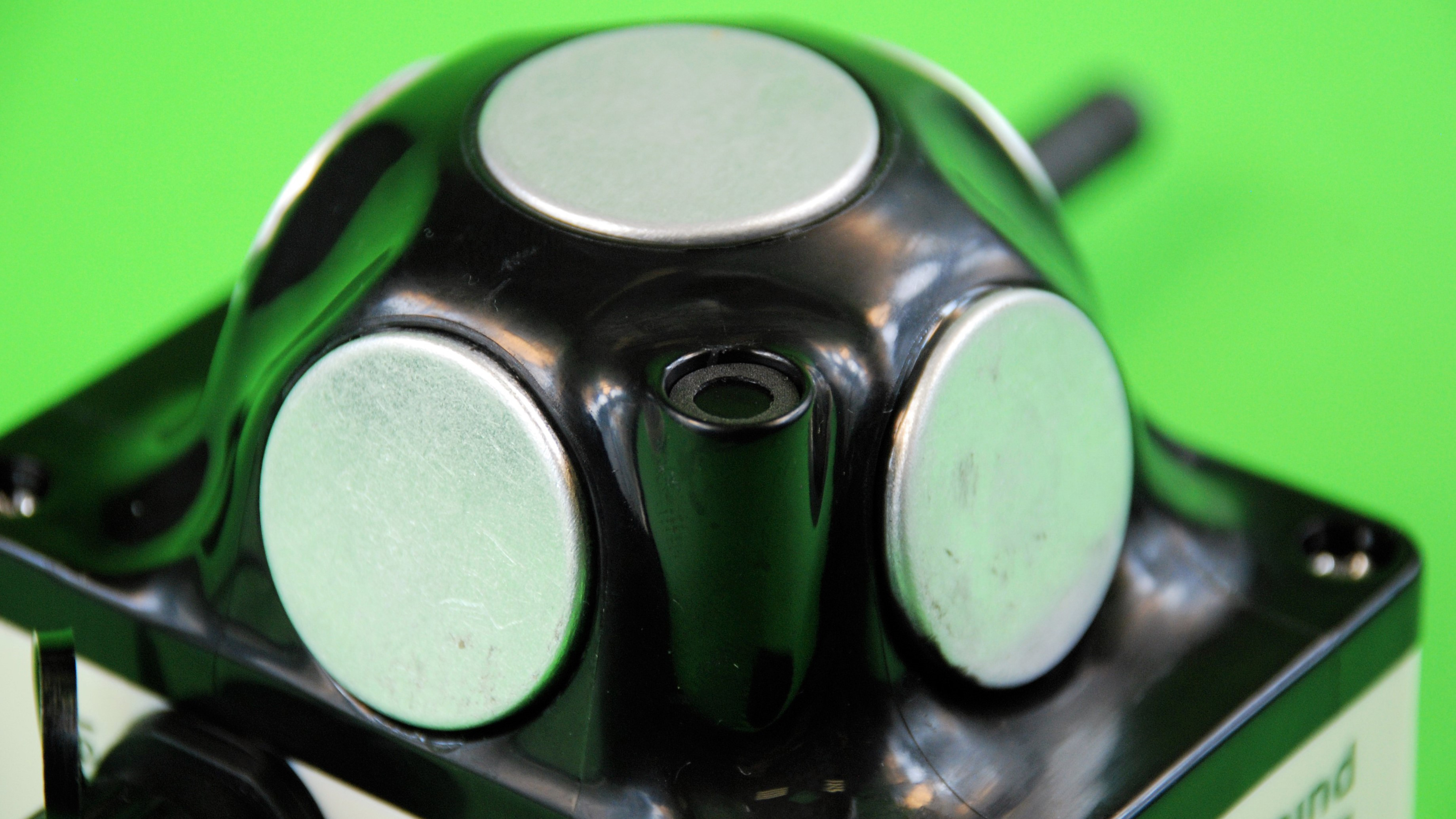 Industrial Super-Beacon Metal-25kHz - Precise (±2cm) Indoor Positioning ...