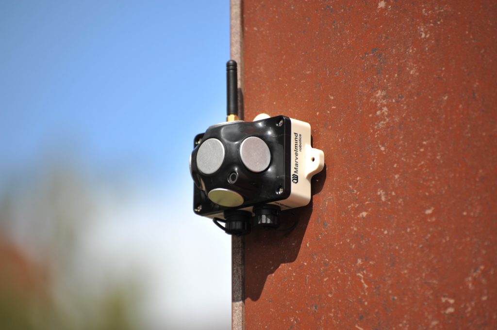 Industrial Super-Beacon Metal-25kHz - Marvelmind Robotics